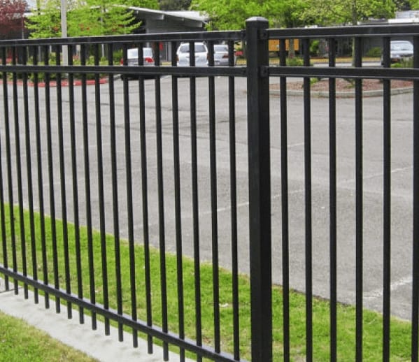 Modern Fence design for your outdoor - Arab Metal Fences Industry مصنع ...